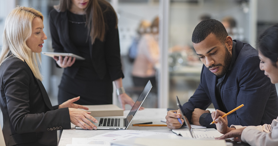 Considerations for Selecting a Law Firm Information Governance Tool Considerations for Selecting a Law Firm Information Governance Tool